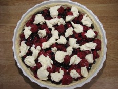 Vaniljainen marjapiirakka | Reseptit | Kinuskikissa